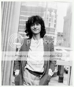 Hot pics of Jimmy - Page 201 - Photos - Led Zeppelin Official Forum